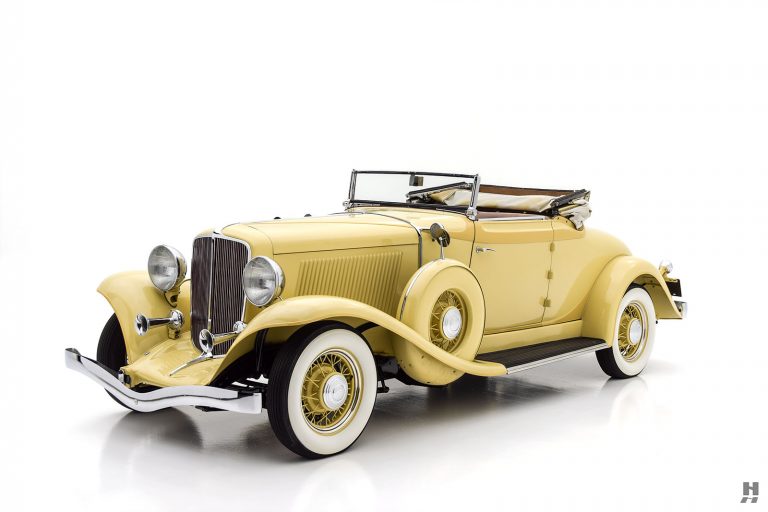 1933 Auburn 8-105 Salon Cabriolet