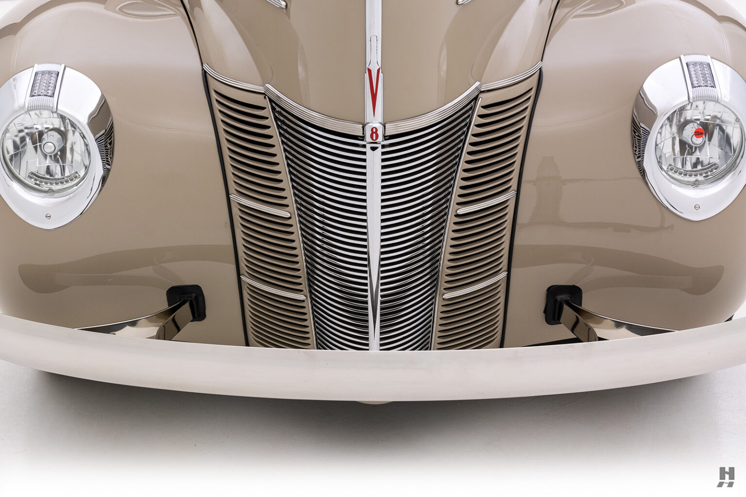 1940 Ford DeLuxe Convertible Coupe