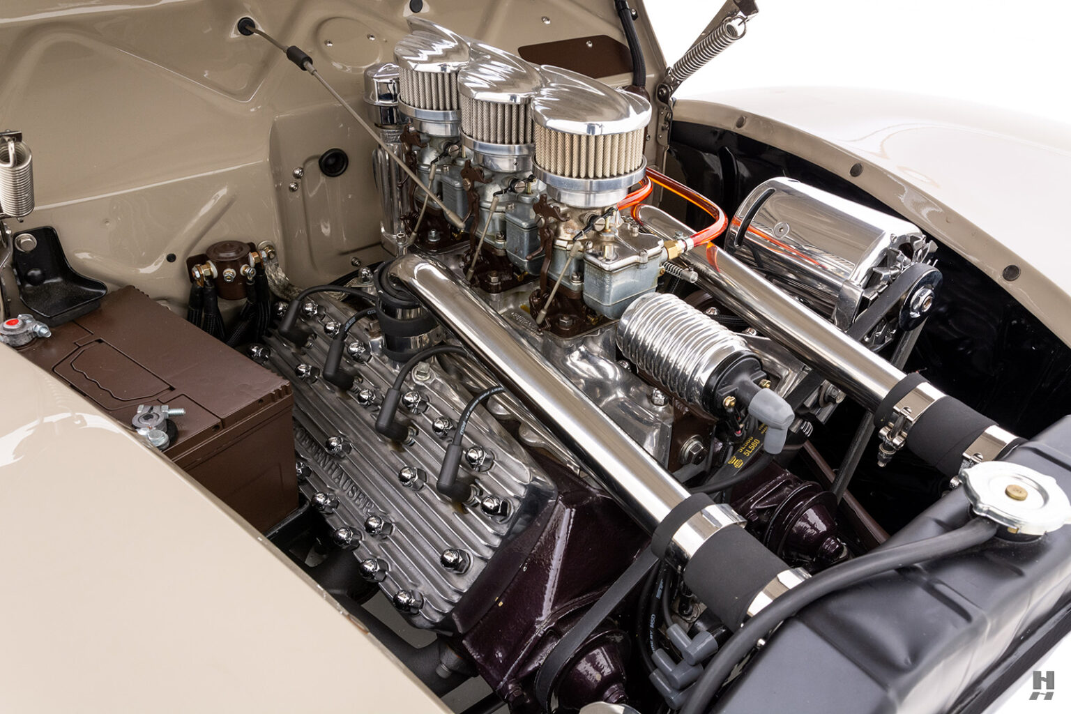 1940 Ford DeLuxe Convertible Coupe