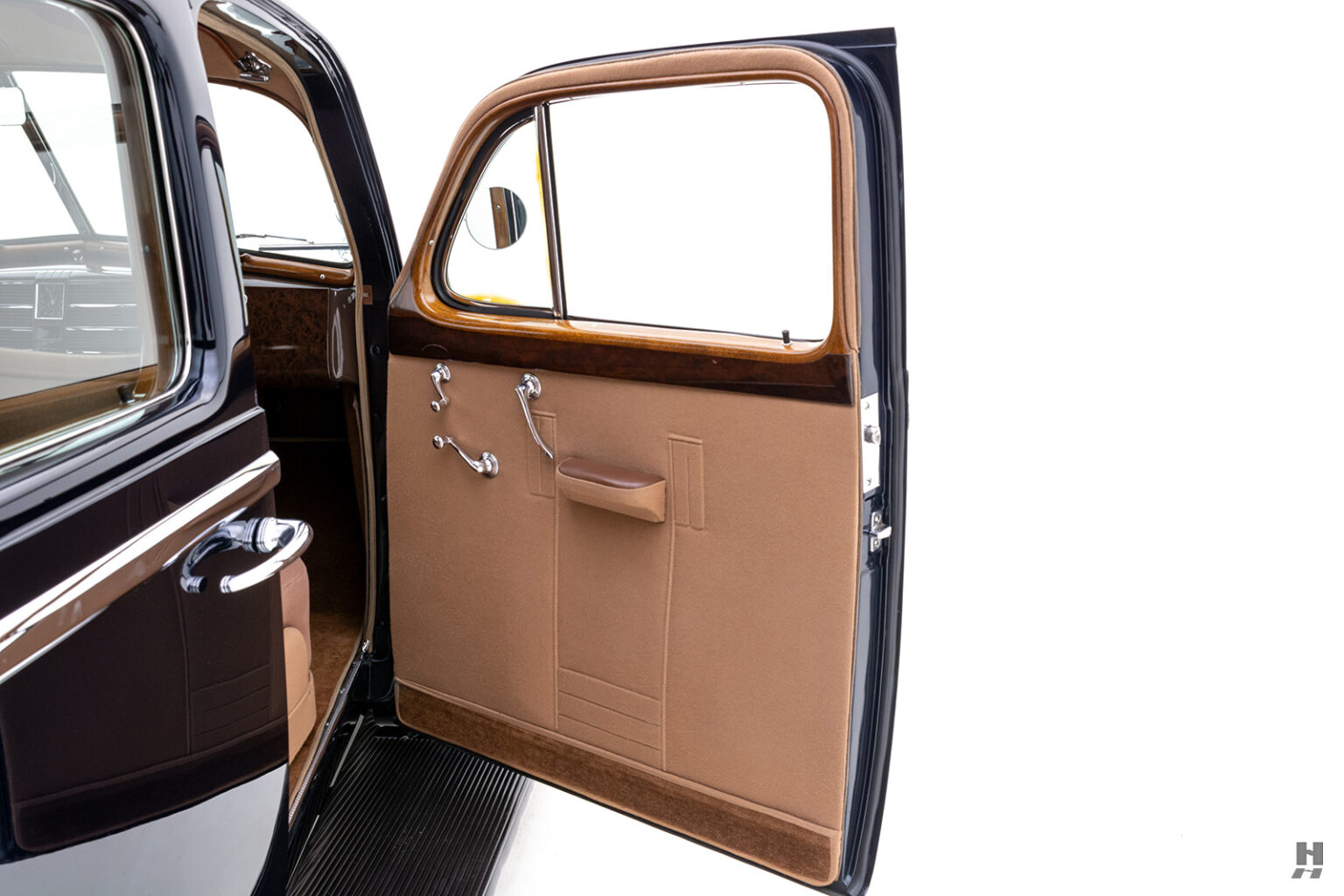 1938 Cadillac V16 Town Sedan