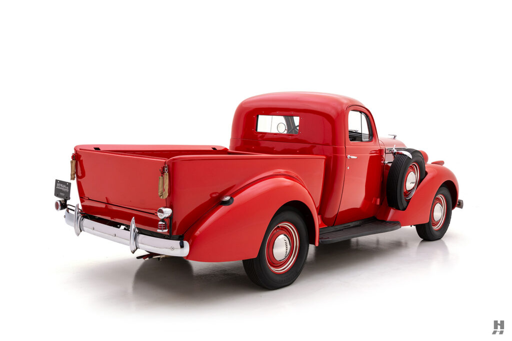 1937 Studebaker Coupe-Express Pickup