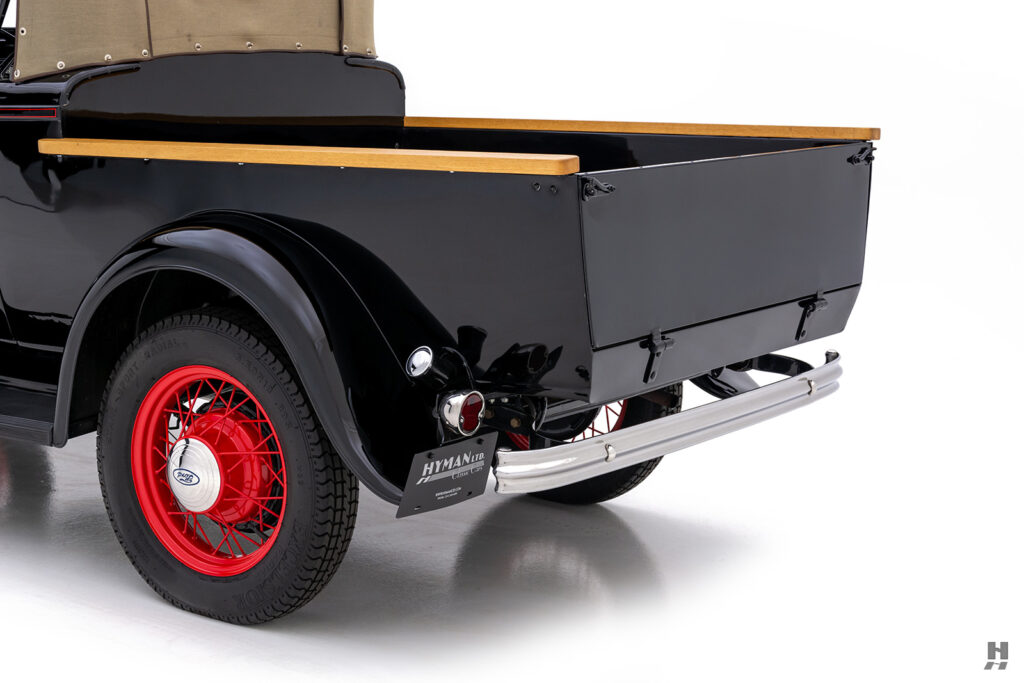 1932 Ford Model B Ute
